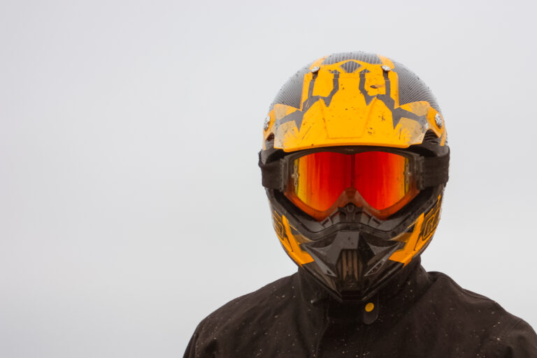 How to Choose the Right Helmet Fit Using Size Charts and Measurements